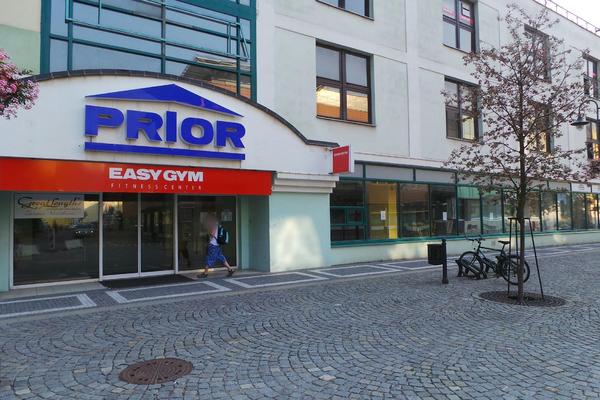 SOLARIUM - Katalog solárních studií a solárií | Easy Gym fitness center ...